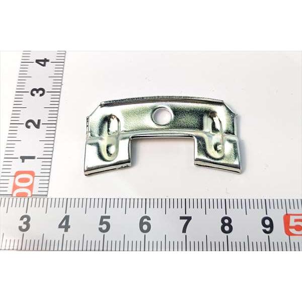 ジムニー 1300 シエラ3のプレート NO.2 ※写真 No 3番車名：ジムニー 1300 シエラ3型式：JB32W様式：JB32W車台番号：110001〜110500開始年月：平成09年05月終了年月：平成09年12月グループ：エンジン...