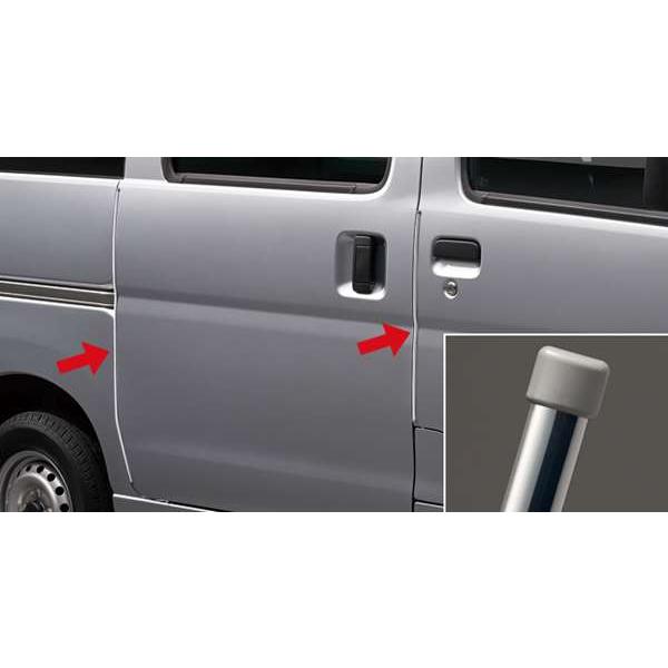 商品ID:vapt108車種名：ピクシス バン品名：ドアエッジプロテクター（メッキ調）（フロント）取り付けできる年式：平成29年11月〜next型式：S321M S331M 詳細：注意事項:【装備車は取付不可】→メッキアウターハンドルガーニ...