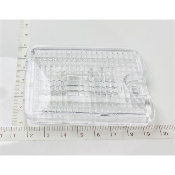 商品ID：vllf0901カタログNo：32D1車名：テリオスキッド型式：J111 J131開始時期：2005/10終了時期：2012/06部品名：バックアップランプのレンズ＆ボデー品番：8167187506固有情報：J111/131..L