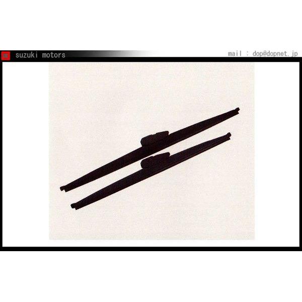 商品ID:volv059-1車種名：V40品名：スノーブレード 助手席用取り付けできる年式：平成25年2月〜next型式：MB4164T MB5204T詳細：凍結、固着しないよう全体をゴムで覆ったヘビーデューティブレード。※全てのグレードに...