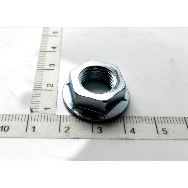 車名：アルト(セダン・バン・ハッスル) アルト タイプ1型式：HA36S様式：HA36S車台番号：100001〜120000開始年月：平成26年10月終了年月：グループ：サスペンション・ステアリングブレーキカテゴリ：フロントサスペンション特...