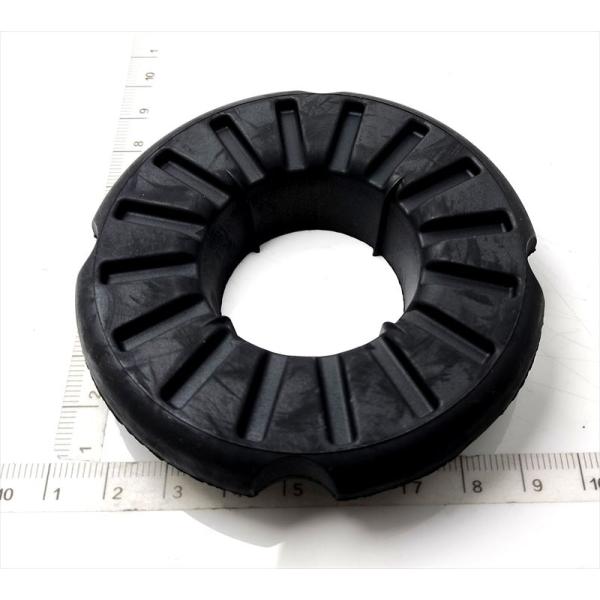 車名：アルト(セダン・バン・ハッスル) アルト タイプ1型式：HA36S様式：HA36S車台番号：100001〜120000開始年月：平成26年10月終了年月：グループ：サスペンション・ステアリングブレーキカテゴリ：リヤサスペンション特記：...