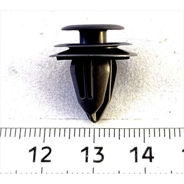 ジムニー 660 ワゴンのクリップ ※写真 No 8番車名：ジムニー 660 ワゴン型式：JB23W様式：JB23W車台番号：680001〜開始年月：平成24年04月終了年月グループ：その他（エアコン・ツール他）カテゴリ：リヤランプ/ルーム...