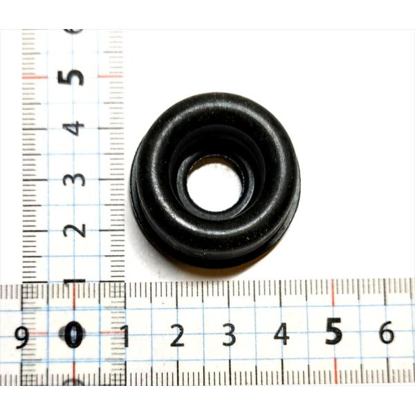 商品ID：yudj0439カタログNo：31D1車名：コペン型式：L880開始時期：2005/10終了時期：2012/08部品名：コントロールシャフトのダストブーツ品番：3351987705固有情報：L880..V..5F