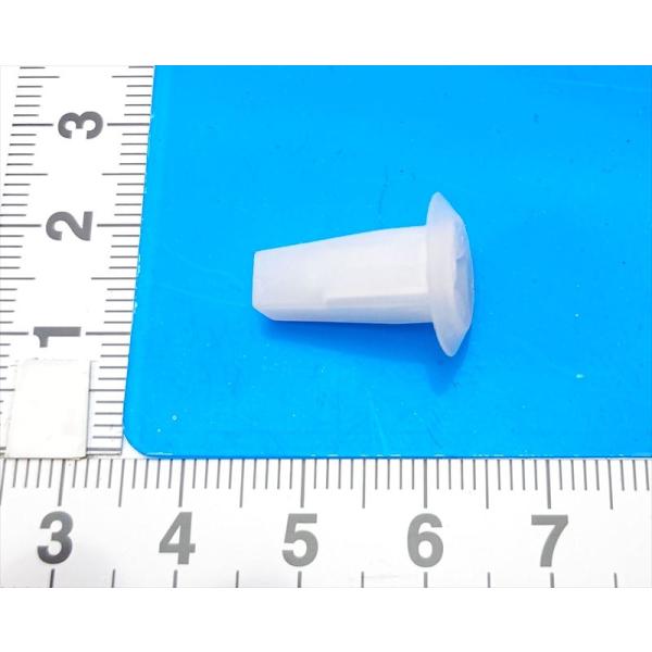 ジムニー 660 バンのナット ※写真 No 22番車名：ジムニー 660 バン型式：JA12V様式：JA12V車台番号：100001〜150000開始年月：平成07年11月終了年月：平成09年04月グループ：エンジン・フューエルタンクカテ...