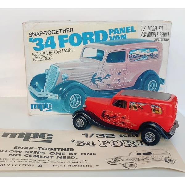 MPC 34 FORD PANEL VAN 1/32スケール　組立済経年劣化により商品、パッケージにスレ凹みなどのダメージがある場合がございます。1点ものの為返品交換等承ることが出来ません。ご理解の上ご検討宜しくお願い致します。モニターの発...