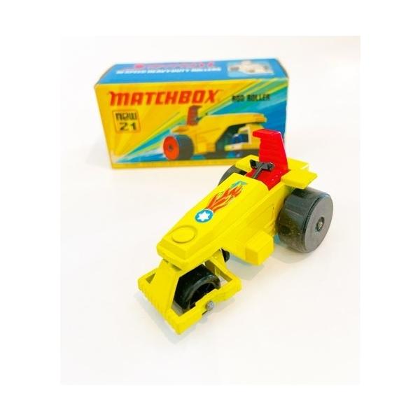 イギリス製のデットストック品。MATCHBOX 1/64 ROD ROLLER NEW21 1970年代ミニカー。英国製。入荷当時のお値段でのご提供です!是非コレクションにいかがですか。こちらの商品はデットストック品の為、返品交換等は承るこ...