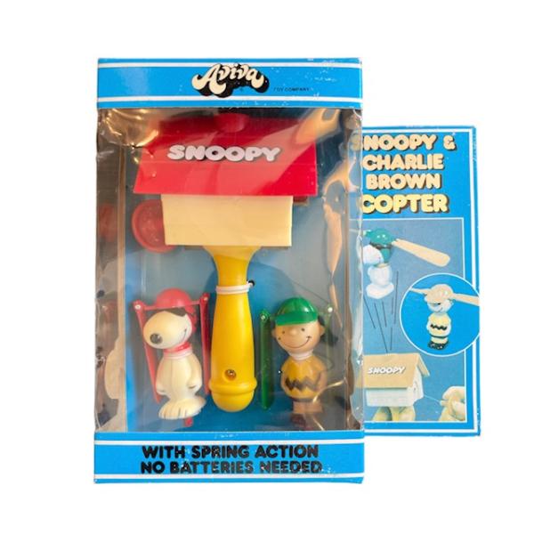 スヌーピー&amp;チャーリーブラウン　コプター未開封品　AVIVA TOY社製　US輸入品 SNOOPY&amp;CHARLIE BROWN COPTER 1960年〜1970年代 レア品。スヌーピーの小屋の上に付属のスヌーピーかチャーリ...