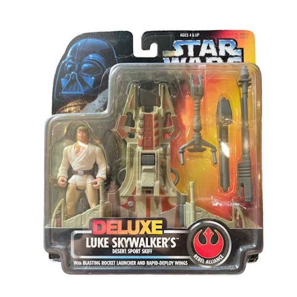 スターウォーズデラックスフィギュア　ルークwithデザートスキッフ　Kennerハズブロージャパン　1996年デザートスキッフにフィギュアを乗せコントロールハンドルをスキッフの取りつけて遊ぶことができます。モニターの発色具合により見え方が異...
