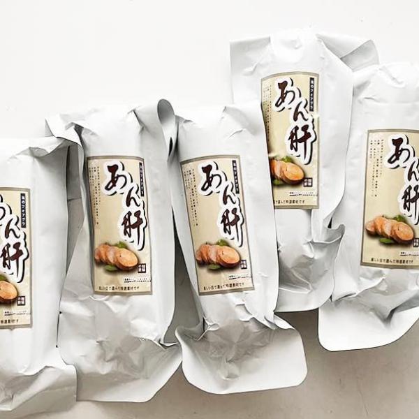 送料無料 あん肝 200g x5個 計1kg 切ってすぐ食べられるロール整形 あんきも あんこう肝 便利な常温 レトルト海のフォアグラと呼ばれている「あんこうの肝」を使いやすいように整形し、レトルトパックにしました。追跡できて到着も速い、レ...