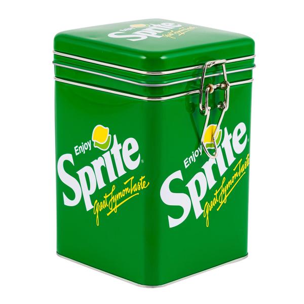【発売日：2026年04月30日】サイズ：高さ 16.0cm　幅 11.0cm　奥行 13.5cm容量：29.8oz (881ml)材質：ティン製ライセンス商品古き良きアメリカの懐かしさと憧れを感じさせる'50sやアメリカンダイナー、本格派...