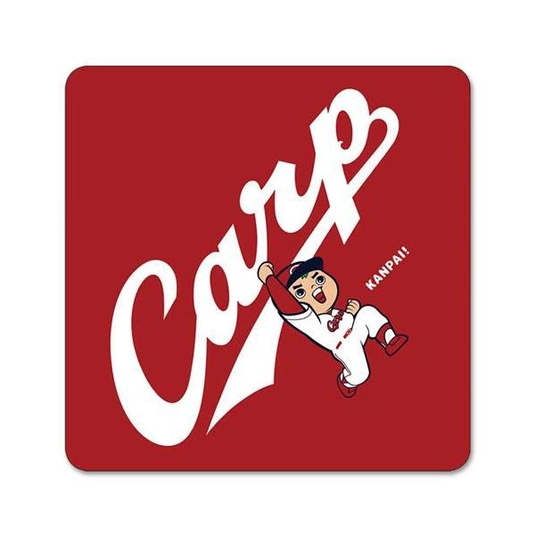 【発売日：2025年02月01日】カープを肴にカープ SAKEマットでお酒を飲もう！＜SAKEマット〓＞は複数のドリンク類が置けるので，ゆったりとお酒を楽しんでいただけます。サイズ：220x220x2mm材質：ラバー（底面）ポリエステル（表...