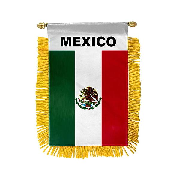 メキシコ国旗の吸盤付きバナーです。フックなどに引っ掛けて吊るしたり、冷蔵庫やタイルなどに吸盤を使って貼り付けて飾ったりできます。また、両面プリントなのでガラスなど透明な場所に取り付けても両側から楽しめます。サイズ:高さ 14cm　幅 10c...
