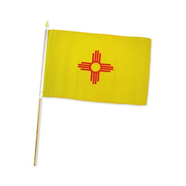 【発売日：2020年10月28日】サイズ:12x18 インチ(高さ 30.5cm　幅 45.7cm)材質:POLYESTER100%　木製スティック(70.0cm)