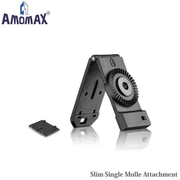 1インチ、1.75インチのウェビングに対応したモールアタッチメント。AMOMAX社のホルスターや、マガジンポーチを任意の場所に取り付け出来ます。商品管理番号:amo0607831カラー:BLACKサイズ:ONESIZE