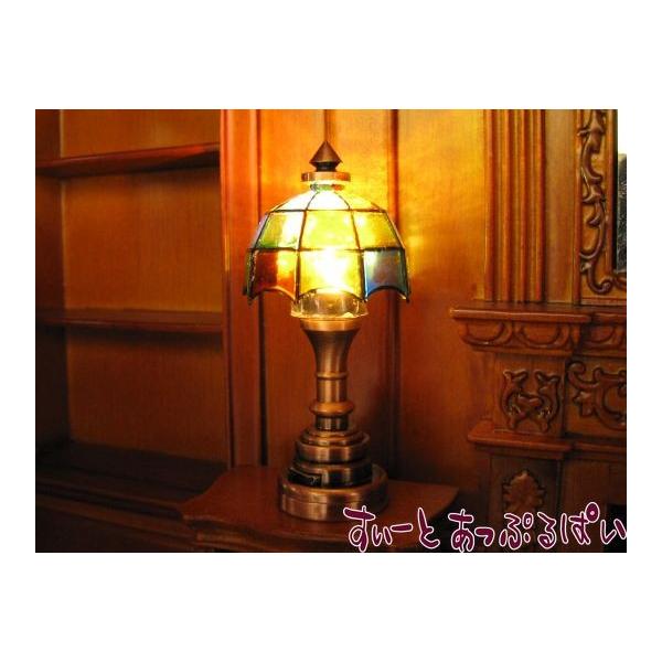 こちらはオーソドックスなデザインで、様々なシーンでお使いいただけそうです！明るさも結構ありますよ！ 電球切れの心配もないし、配線も不要！！台座にある小さなスイッチを入れるだけで点灯します。 ※こちらの商品は、発送前に当店にて開封し、点灯の検...