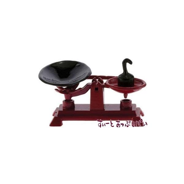 サイズ：４５ｘ２０ｘＨ２５ミリ。金属製です。黒いお皿は乗っているだけになりますので、外せます。