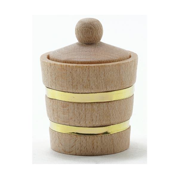 昔こんなの実家にありませんでしたか？梅干し入れたり・・・。お値段もリーズナブルで、とにかく何かに使えそうな木製バケツです！蓋も外せますよ！サイズ：直径20ミリ、高さ27ミリ。