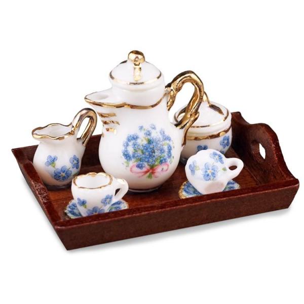 ドイツロイター社製のミニチュアです！わすれな草の柄がとってもかわいいコーヒーセットです！こちらは、木製トレイの上の物はすべて接着されています。アクリルケース入りです。アクリルケースからは取り出せます。かわいいので、眺めながらお茶したいですね...
