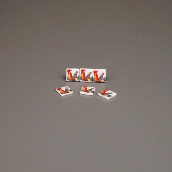 陶器製のタイル６枚セットです！！下写真のように、ロイター社の家具をデコレーションすることができます。もちろん、他のことに使ってもＯＫですよ！他の柄と組み合わせて使うと良いですね！タイル一枚のサイズ：13ｘ13ｍｍ、厚み約2ｍｍ