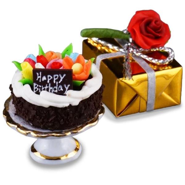 ドイツロイター社製のミニチュアです。プレゼントとケーキのセットですか！もう誕生日はバッチリですね！プレゼントのお色は金色、グリーン、ローズの３種類があります。もしご希望があれば、お知らせください。もしご連絡が無い場合には、お店で選ばせていた...