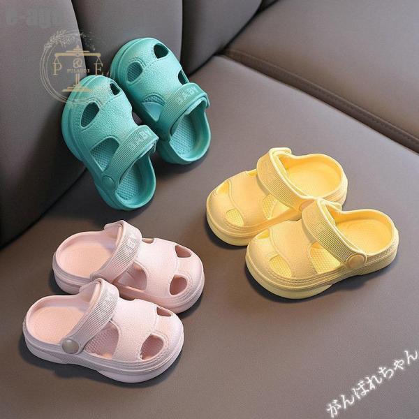 製品の説明ベビー サンダル スリッパ  子供用 夏 ファーストシューズ 脱ぎ履きがしやすい 赤ちゃん 靴 ベビー 夏用 サンダル 軽量 お出かけ 通園 通学 子供靴メイン素材：EVAカラー： ダークグリーン、ライトグリーン、ピンク、イエロー...