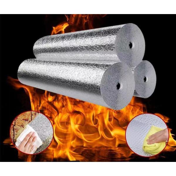 商品名:食器棚シート 壁紙シール アルミシート 接着剤付き ウォールステッカー 防水 耐熱 防汚 防油 防カビ キッチン 台所 DIY インテリアリ 賃貸OK 多用途                             商品説明:貼るだ...