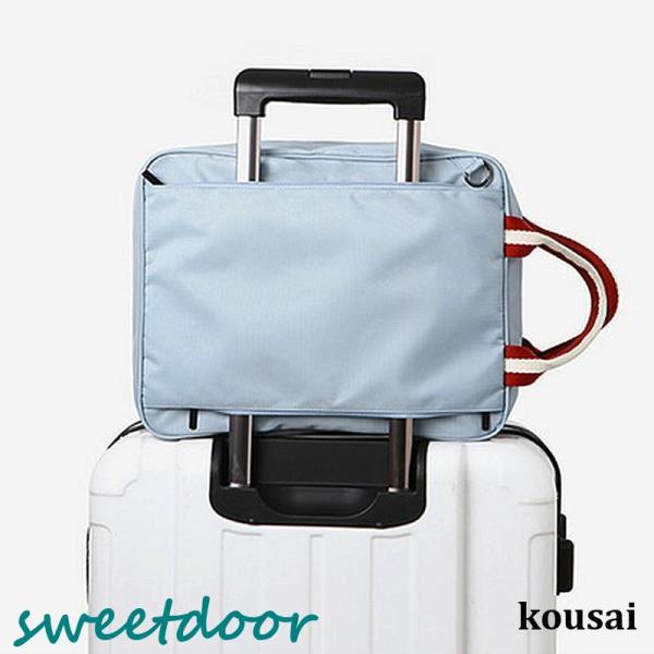 ●特大容量なので、色々な場面で活躍すること間違いなし！ ●ショルダー可能！スーツケースの取っ手に着けることができ、非常に便利です。 ●普段の通勤・通学はもちろん短期の出張やご旅行にも最適！サイズ：約36*27*14cm 材質：ナイロン※商品...