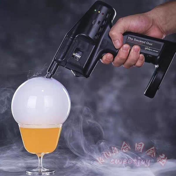 ハンドヘルドスモーキングバブルガン フレーバーブラスター 食べ物、カクテル、飲み物 カクテルスモークインフューザー Infuse Cocktail、Whisky、Wine、 肉、サこちらの商品はお客様がご入金後、海外メーカーから取り寄せさせ...