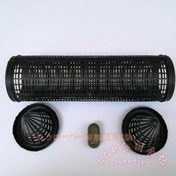 全てがプラスチック素材でできており、軽量です。 フタ部もワンタッチで取付?取外しが可能です。左右捕獲侵入口で捕獲率アップ！ 使い方次第で鰻、穴子以外も捕獲できます。サイズ（約）:全長：37cm、直径：11cm組立式