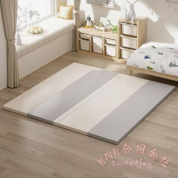 ・素材高密度EPE素材、水性PUレザー・商品サイズ・柄グレーｘホワイト・対象年齢0才以上・特徴厚み3cmで柔らかく快適シームレスで折りたたみ可能なデザイン、汚れがつきにくい厚くて高密度のEPE素材を採用し、衝撃を効果的に吸収し、表面は透気性...