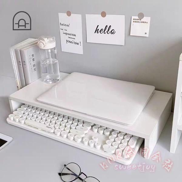 商品詳細:カラー:/A01/A02サイズ:/フリーサイズ商品説明◎ついつい物があふれがちなデスクの上を有効活用できるシンプルな木製モニタースタンド。◎モニターを一段上げることで下のスペースを有効活用でき、デスクをもっと広く使えます。◎メラミ...