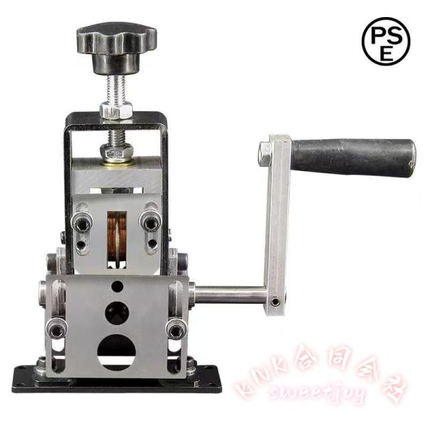 【高速ストリッピング 】スムーズに滑るハンドクランクと鋭い合金ブレードにより、毎分50フィートの速度でストリッピングを行います。高速かつスムーズ：この手動ワイヤーストリッピングマシンは、取り外し可能なハンドルドライブを備えており、使いやすく...