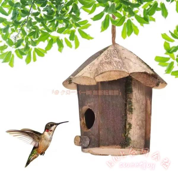 説明高品質の木材でできており.環境に優しく.耐久性があります.新しい芸術品や工芸品の巣箱.形が斬新で.細心の注意が払われています.吊り下げ用にしっかりと取り付けられたジュートコードが付属しています.鳥や自然や恋人.または単に庭の装飾のための...