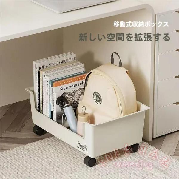リビングで学習するお子様のランドセルをダイニングテーブルの下に一括収納できるワゴン。キャスター・ハンドル付きで移動がスムーズです。ランドセル置き ランドセル バッグ収納 鞄置き 一括収納 隙間収納 キャスター付き 通学グッズ 教科書 ノート...