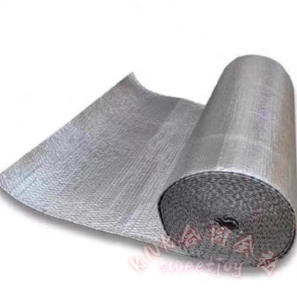 組成-表面:PETアルミ蒸着フィルム 裏面:発泡ポリエチレン 耐熱温度:約60度，厚さは最大4mm取り付けが簡単-粘着製品、接着剤を購入する必要はなく、直接貼り付けることができます。 簡単にカットでき、必要なサイズや形に簡単にカットできます...