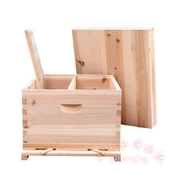 【ハニービーハイブボックス】高品質ディープマウンテンモミ材、高度な高周波乾燥技術により、木材をより徹底的に乾燥させます。 また、木材には防カビ剤処理が施されています。 木の硬度が上がり、湿気がこもらず、虫や細菌の繁殖を防ぐことができます。【...