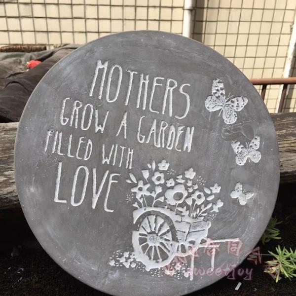 素材 セメントサイズ 横幅約25.5×厚み1.8cm重量 約1.3kg ご使用方法に関するお問い合わせはこちらの商品に関しましてはノーサポートとなっております。ご了承の上お買い求めくださいませ。*こちらの商品は輸入商品となっておりは付属して...