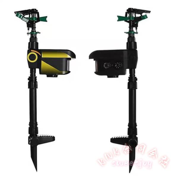 【超音波動物撃退器＆ガーデン灌漑システム】超オススメ！本製品は超音波＋強フラッシュライトを発信するだけでなく、固定棒には振動モーターとブザーを内蔵、振動+耳障りな音を発信して、ヘビ、ネズミなどの地下動物を撃退できます。地上地下両方の害獣を遠...