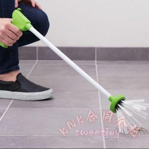 虫取りスティックゴキブリを殺虫剤で退治した後、回収できない！逃がせない！そんな貴方に虫取りスティックが解決します。虫取りスティックは、グリップを握ると先端ブラシが開くシンプルな使用です。先端ブラシは2重構造なので、虫を潰しません。注意事項 ...