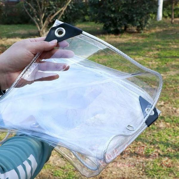 ヘビーデューティターポリン透明PVCプラスチック、厚さ14ミル/0.35mmの素材、重量：450g/m2。複数のサイズ - 幅には、0.5m、1m、1.2m、1.8m、1.5m、2m、2.5m、3m、3.5m、4mが含まれます。長さには、0...