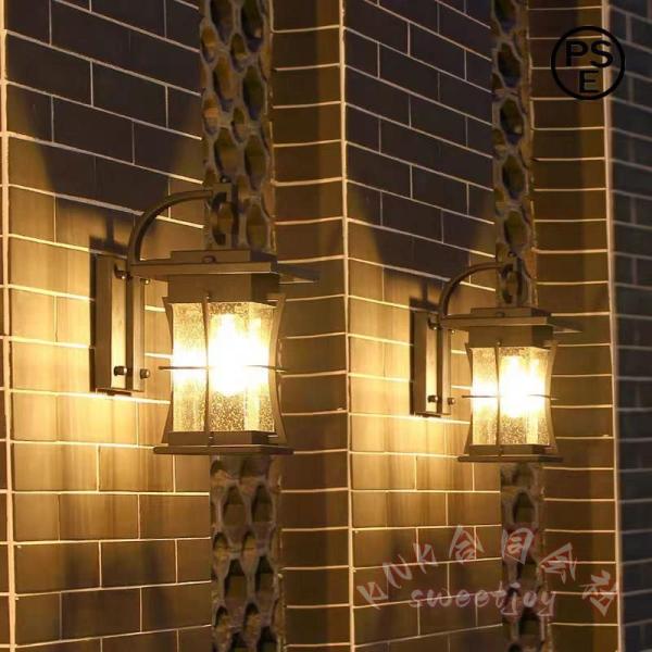 玄関照明 外灯 ポーチライト 明暗センサー付き 玄関灯 夜自動点灯昼自動消灯 ウォールライト 光センサーライト庭園灯 ブラケットライ 壁掛け照明 屋外 IP65防雨型照明器具 防犯ライト 外灯おしゃれ マリンランプ レトロ風（電球１個サービ...