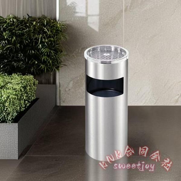 ワイドサイズの灰皿とサビにくいステンレス製便利なゴミ箱もついているので、吸殻とまとめて燃えるゴミなども捨てられます。網部分だけでなく、皿部分やゴミ箱の中缶も取り外しができるので、お手入れもラクラクスタイリッシュなデザインで、オフィスや施設、...