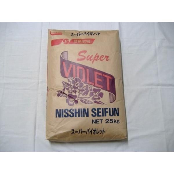日清製粉。高級薄力粉スポンジ用。粒度が細かく、ソフトな口溶け。＊画像は25kgの荷姿です。原産国：アメリカ他アレルギー(義務7品目)：小麦栄養成分表示：(100gあたり) エネルギー 368kcal 炭水化物 78.3g 脂質 1.5g た...
