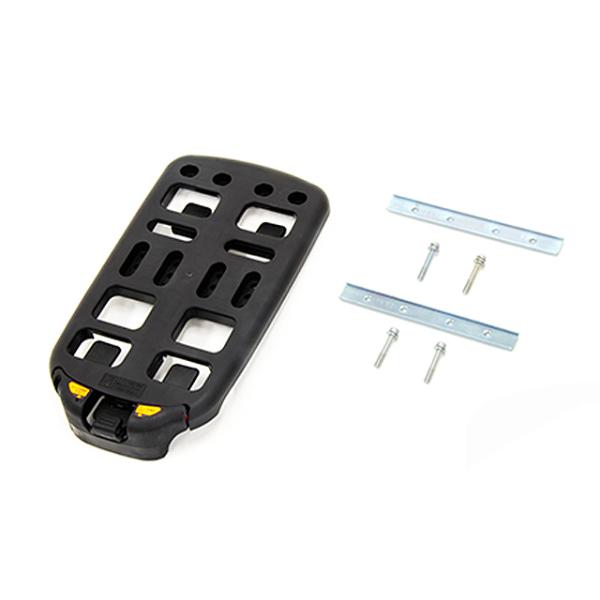 ・フリーキャリーシステム使用時に必要な後ろ用ベース台・別売のFCアダプター（FCS-005）を組み合わせることが可能・リアキャリア取り付けタイプ