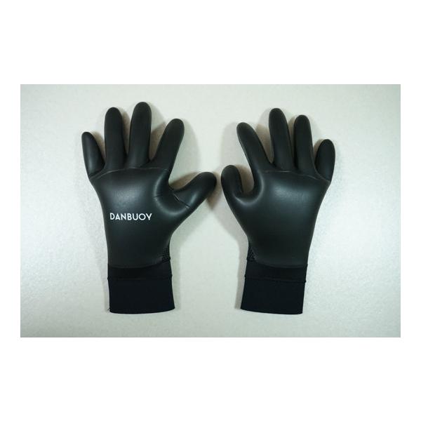 ”暖を確保しつつ” 素手感覚に拘り、握りやすさとパドル感覚を彼らの求める生まれ変わった日本製グローブ。東北エリアの信頼あるファクトリーとの取り組みから生まれたグローブ。グローブに求められる高い耐久性と、本体の80%をシームレス加工することで...