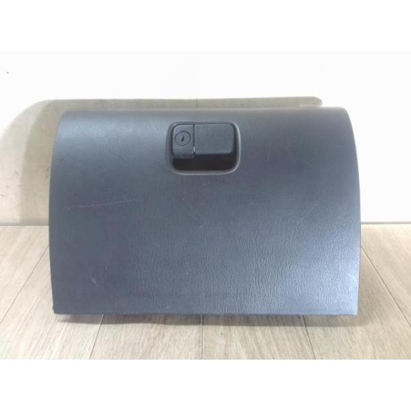 **** 商品説明を必ずご確認ください ****部品管理番号：240326001270210部品名：グローブBOX部品区分：リサイクル品管理品番：007916車名：ロードスター車両タイプ名：コンバーチブル通称型式：NB8C認定型式：GF-N...