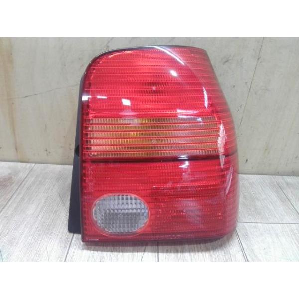 **** 商品説明を必ずご確認ください ****部品管理番号：250526002015500部品メーカー：CARELLO部品名：右テールランプ部品メーカー品番：9558部品区分：リサイクル品車名：VW ルポ車両タイプ名：3ドアハッチバック通...