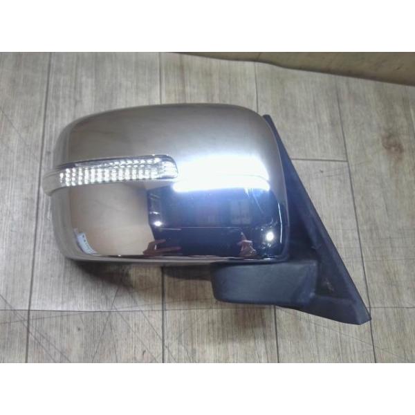 **** 商品説明を必ずご確認ください ****部品管理番号：251112002513500メーカー純正品番：96301-4A39A部品名：右サイドミラー部品メーカー品番：82K5メーカー代替品番：96301-4A21L部品区分：リサイクル...