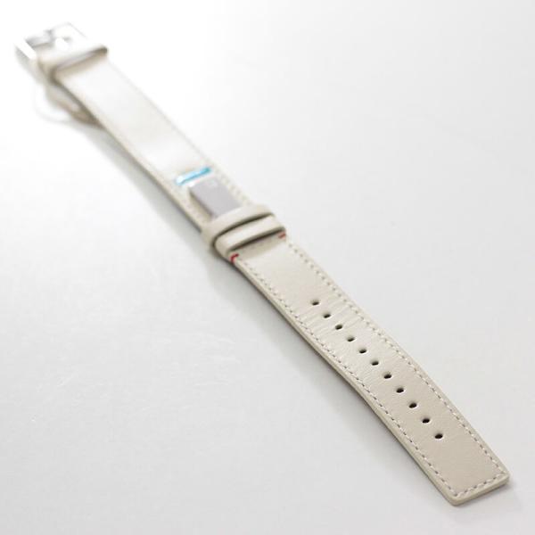 男女関係なく使用でき、カラーバリエーションも豊富なので、飽きずに毎日違うベルトに交換することができます。素材:レザーベルト幅:約18mmカラー:アイボリー